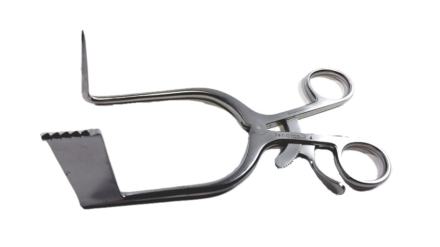 Life Instrument Williams Micro Dicectomy Retractor, 20 mm x 70 mm, Right