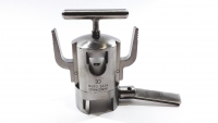 Innomed Rotating Table Clamp