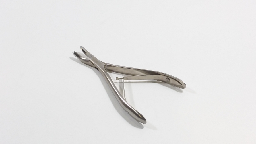 Jarit Hartman-style orthopedic rongeur, half-curved jaw