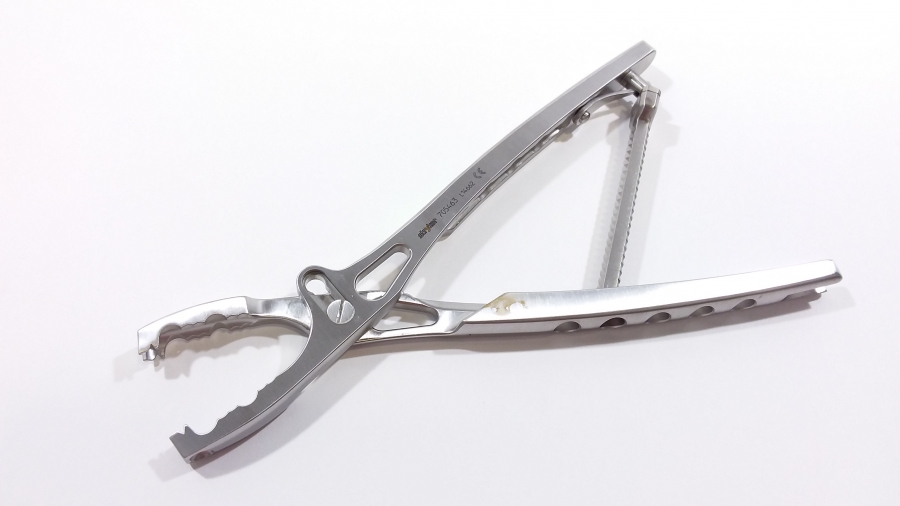 Stryker Farabeuf Clamp